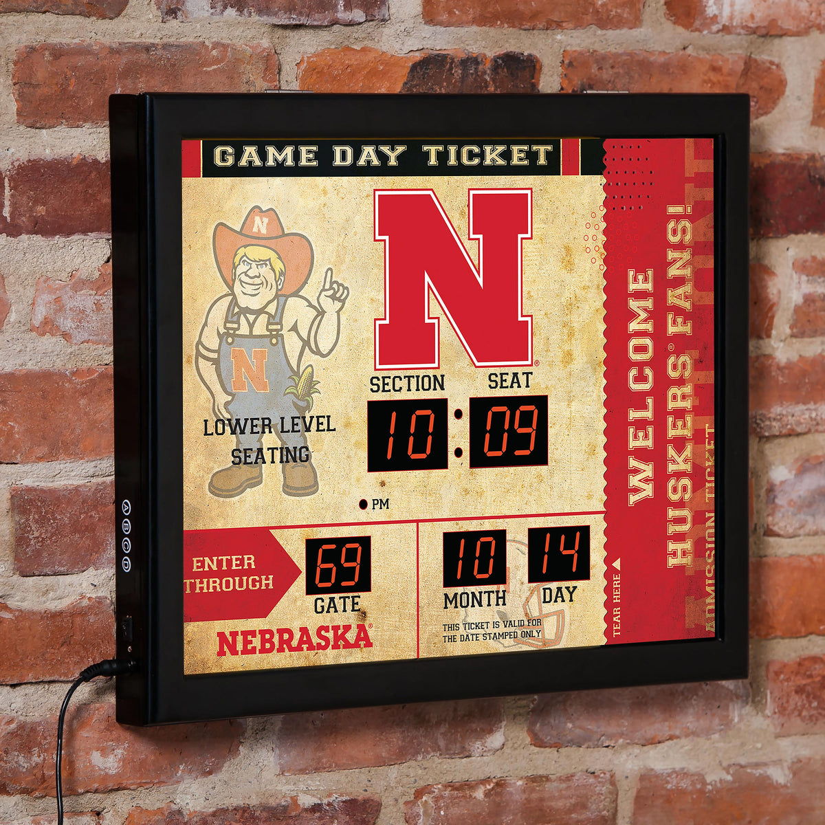 Scoreboard Wall Clock, Nebraska – Team Sports America