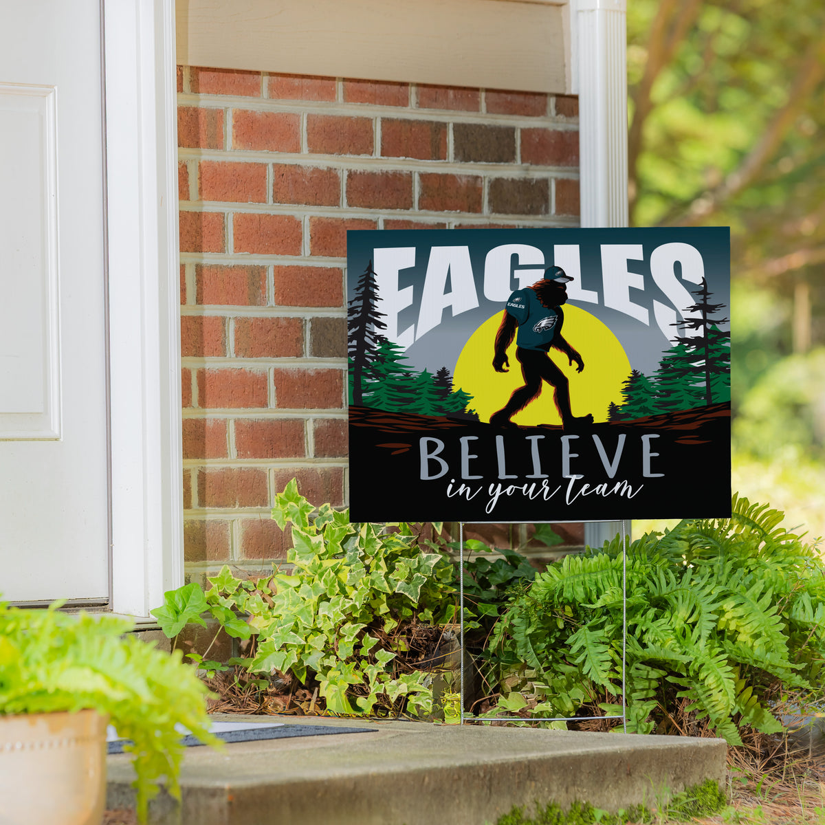 Philadelphia Eagles Yard Sign, Bigfoot – Team Sports America