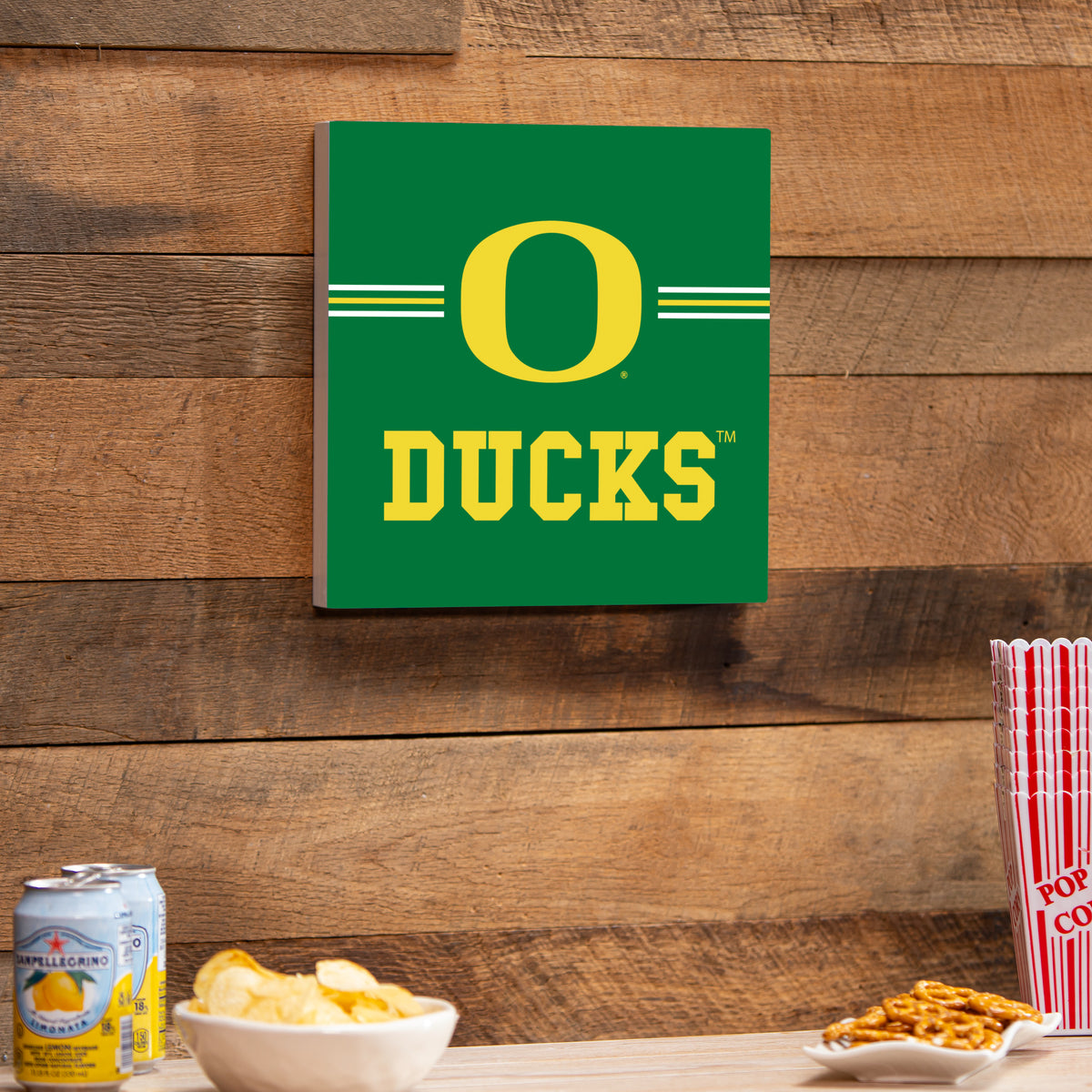 University of Oregon Wood Wall Sign, 12x12 – Team Sports America