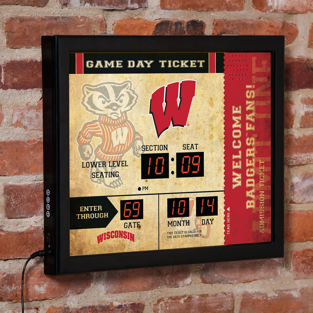 Scoreboard Wall Clock, Wisconsin – Team Sports America
