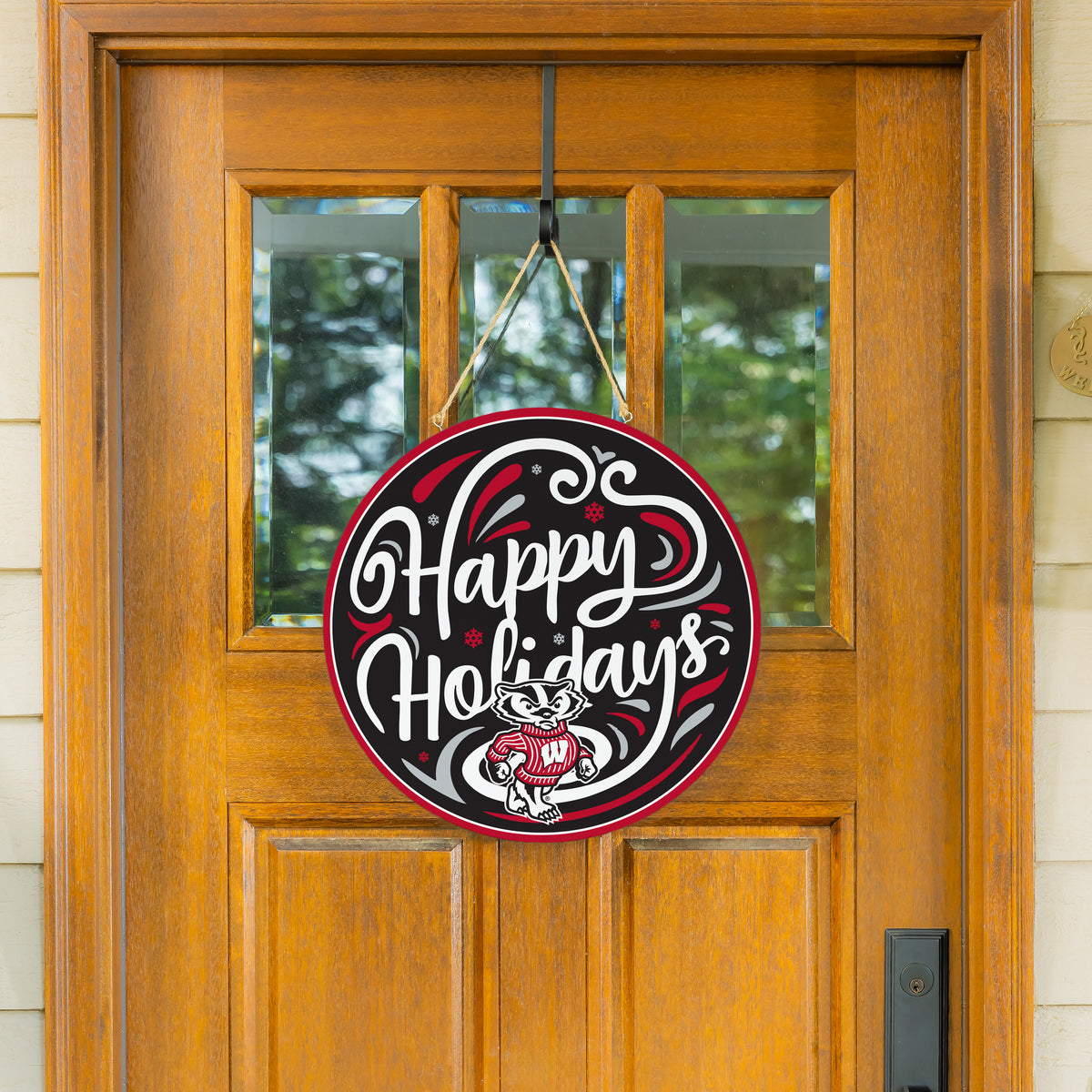 University of Wisconsin-Madison Holiday Round Door Décor with Hanging ...